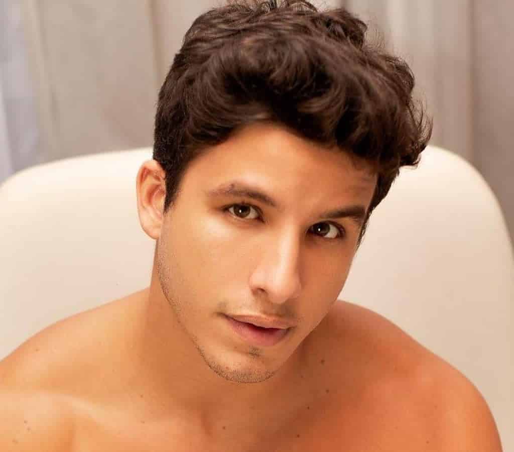 Saiba tudo e passe a conhecer o perfil do personagem de Ricky Tavares ...